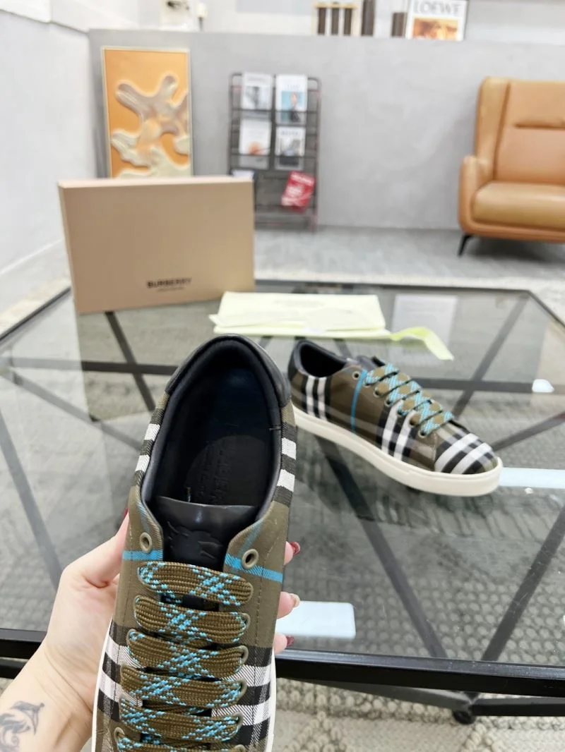 OEM Burberry Low Shoes