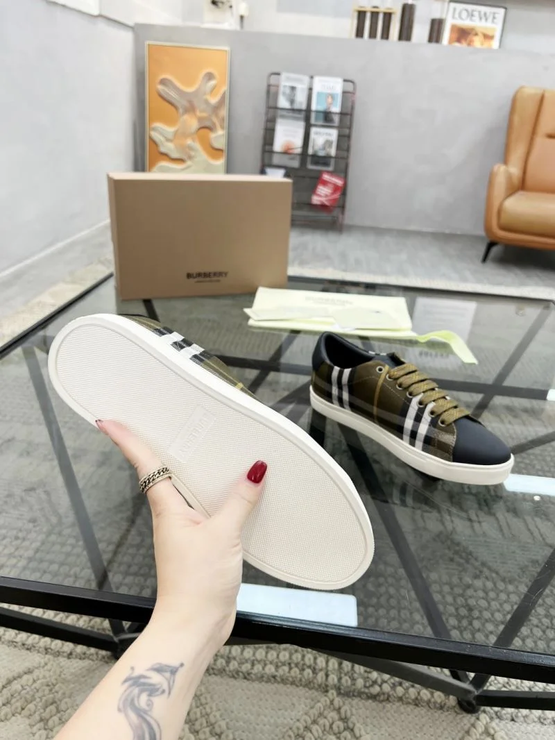 Official Burberry Low Shoes