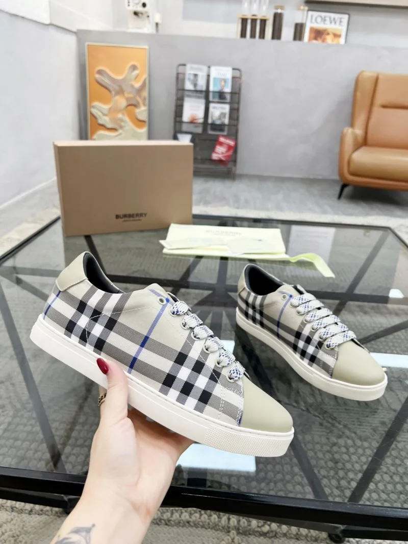 Precise copy Burberry Low Shoes
