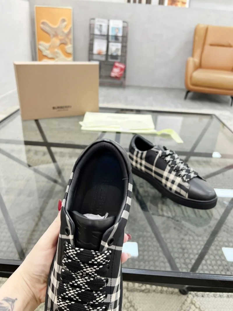Affordable Burberry Low Shoes