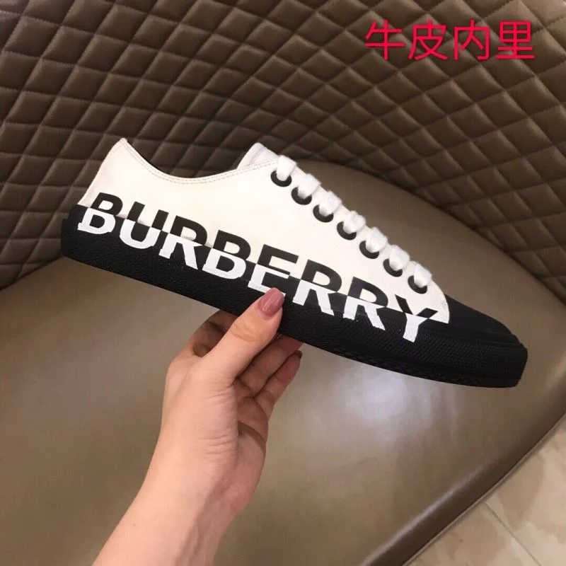 Value-priced Burberry Low Shoes