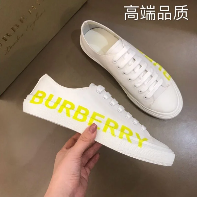 Burberry Low Shoes
