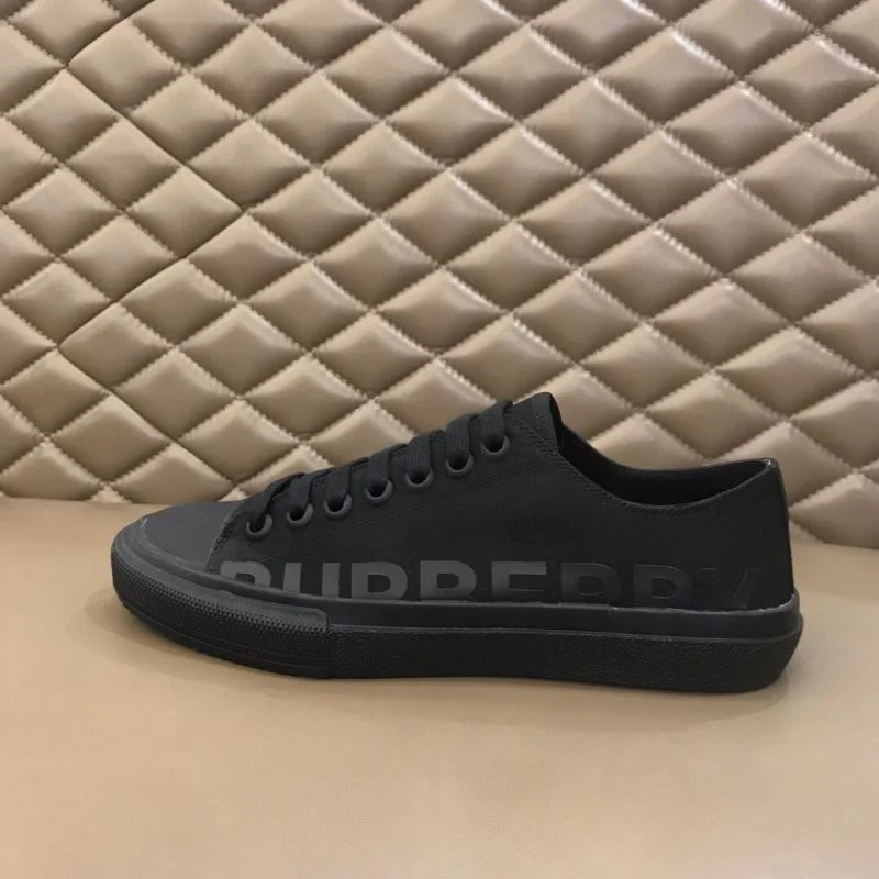 Cut-rate Burberry Low Shoes