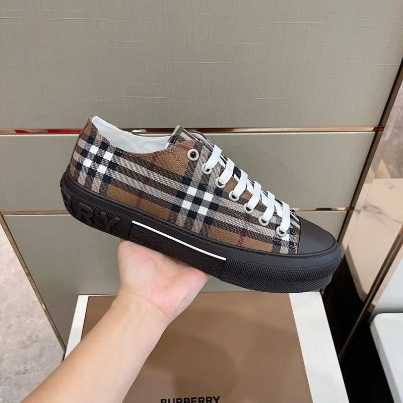 OEM Burberry Low Shoes