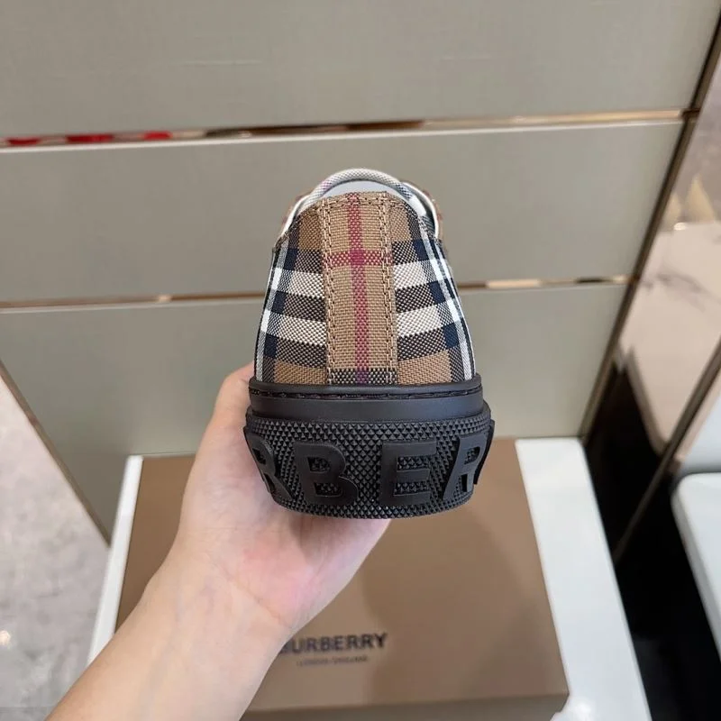 OEM Burberry Low Shoes