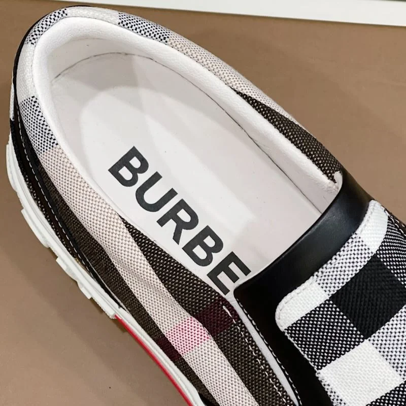 Official Burberry Low Shoes