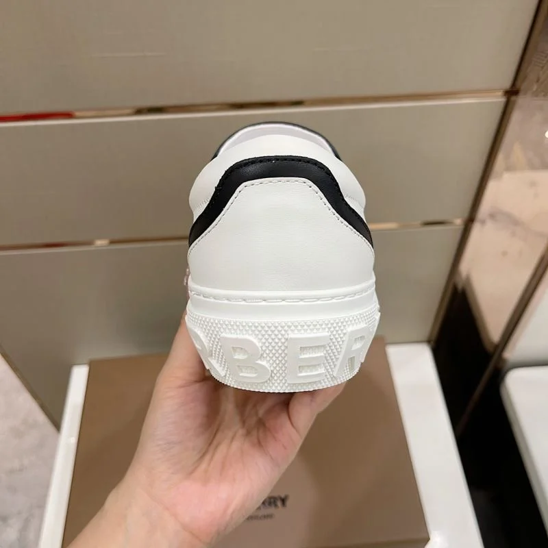 Discounted Burberry Low Shoes