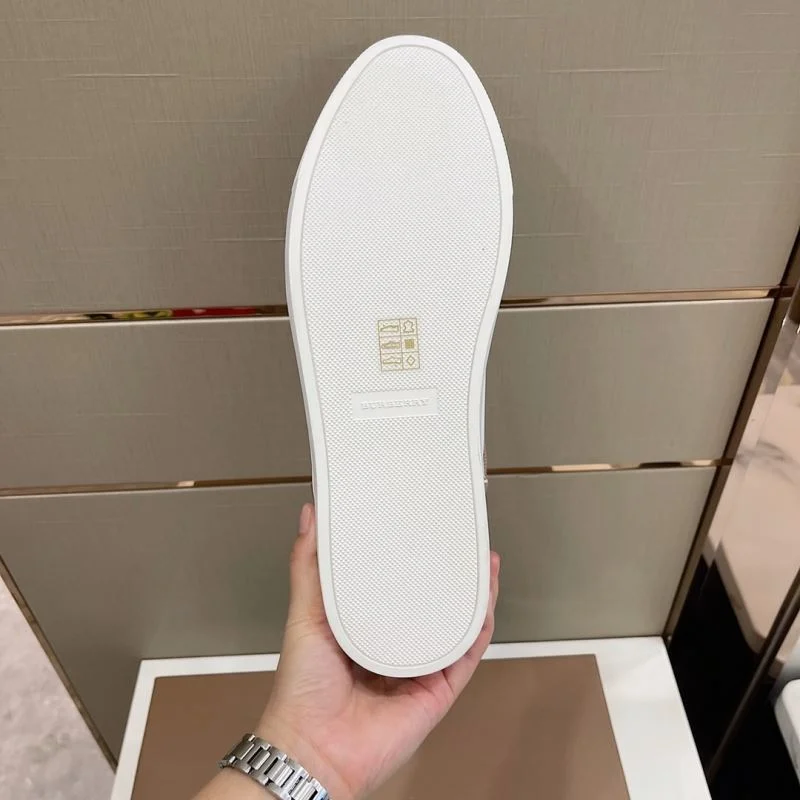 Affordable Burberry Low Shoes