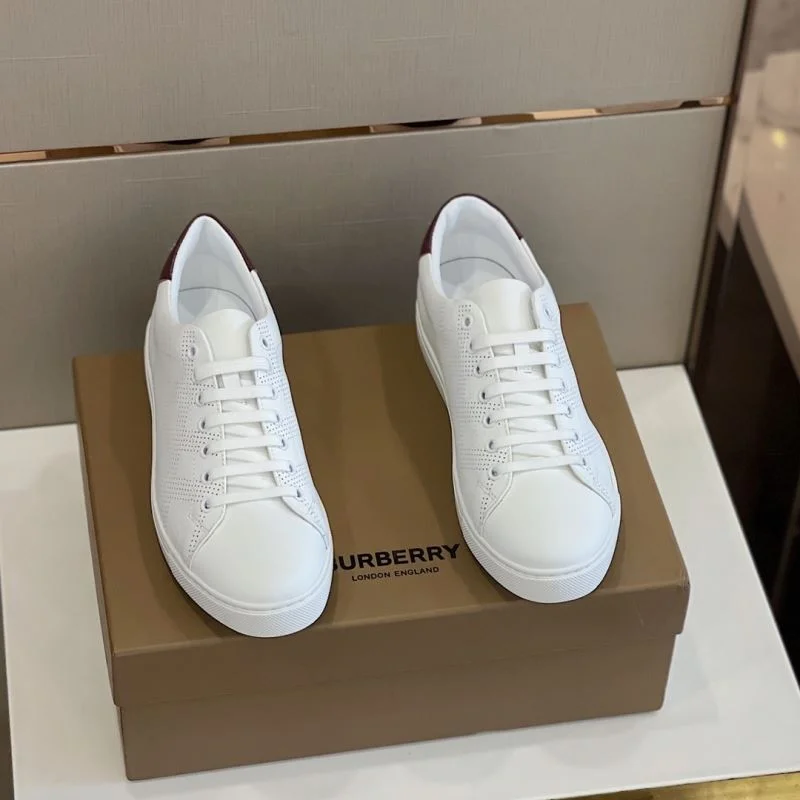 Burberry Low Shoes