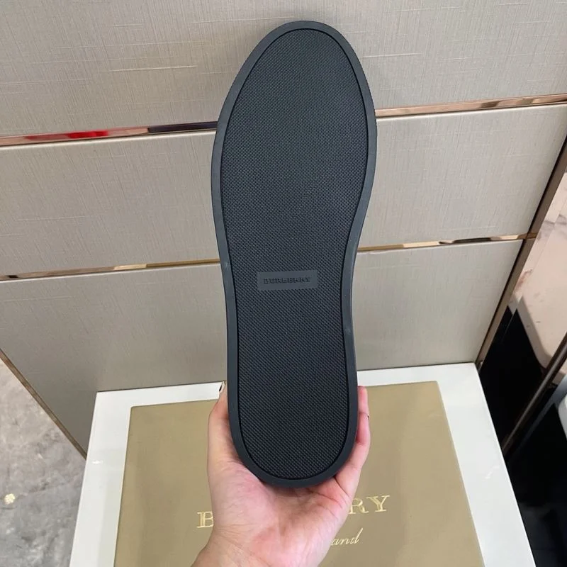 Real Burberry Low Shoes