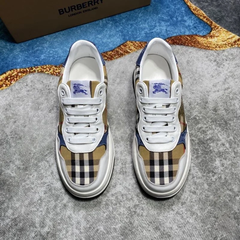 Burberry Low Shoes