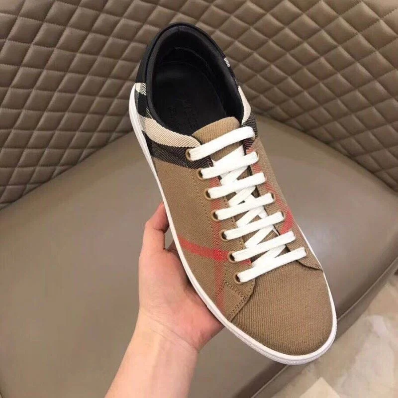 High fidelity Burberry Low Shoes