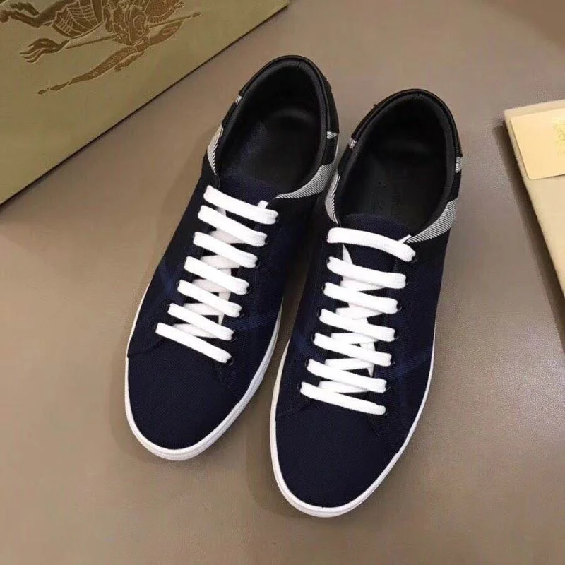 Burberry Low Shoes