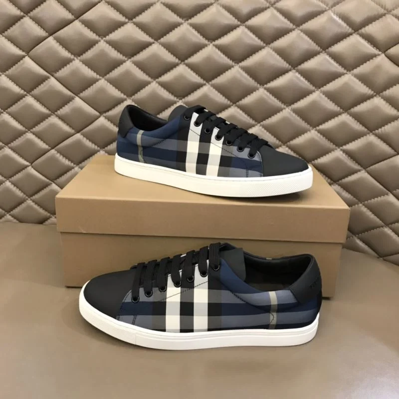 Burberry Low Shoes