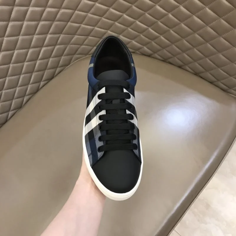 Exact replica Burberry Low Shoes