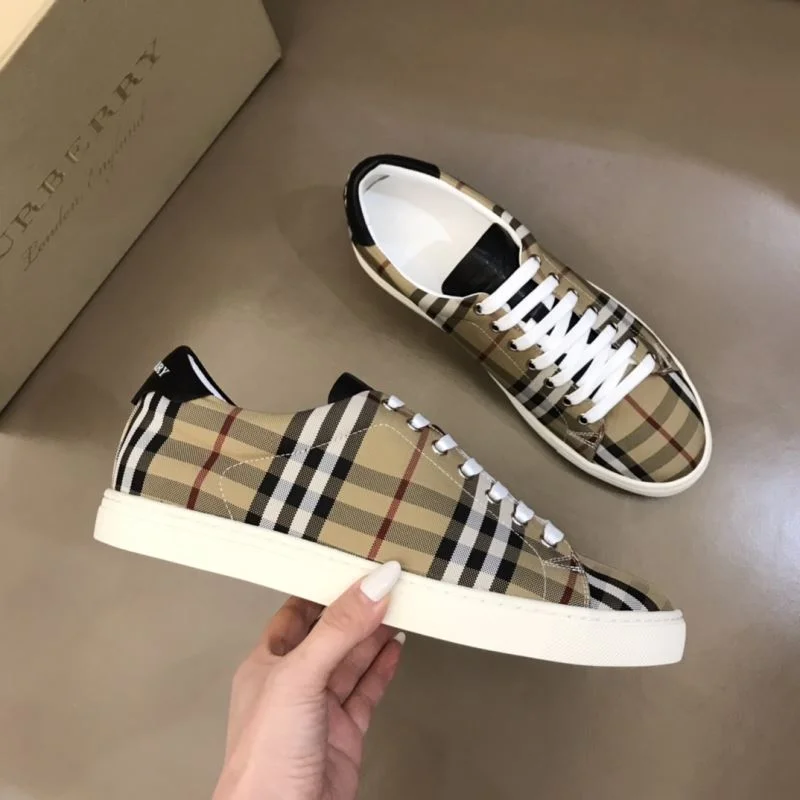 Authentic Burberry Low Shoes