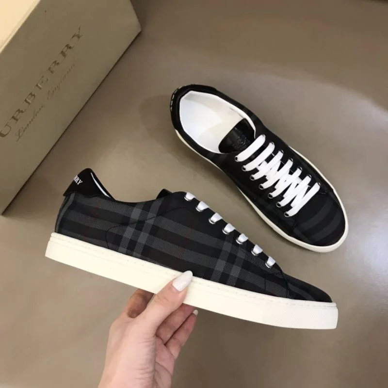 Affordable Burberry Low Shoes