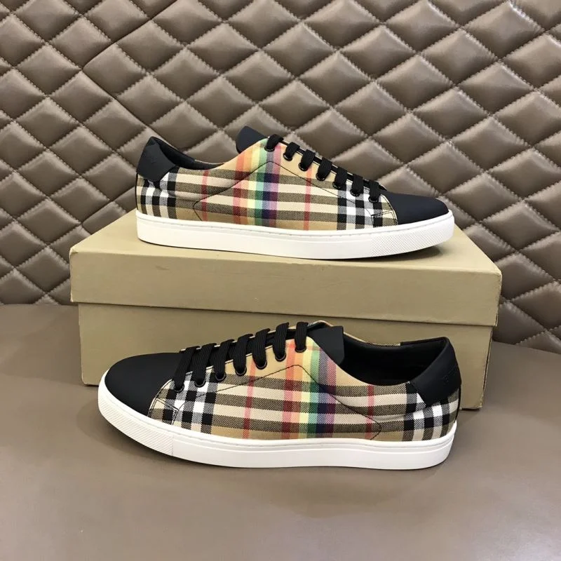 Burberry Low Shoes