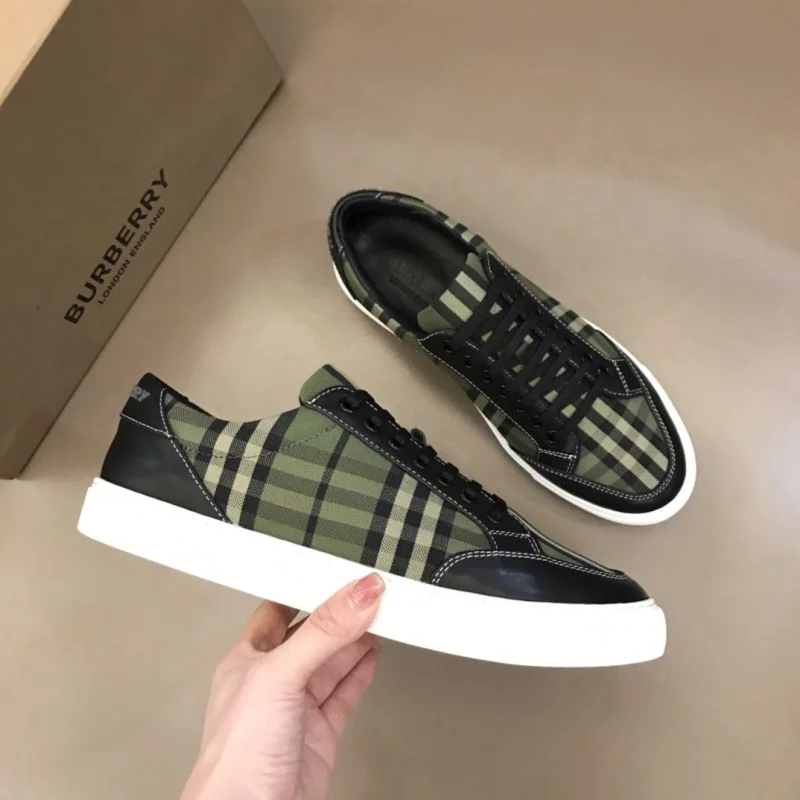 Genuine Burberry Low Shoes