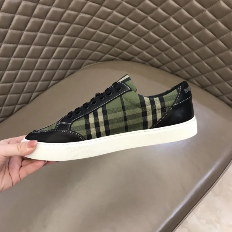 Genuine Burberry Low Shoes