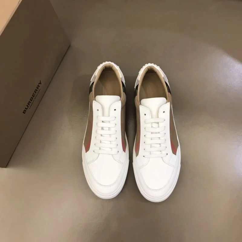 Burberry Low Shoes