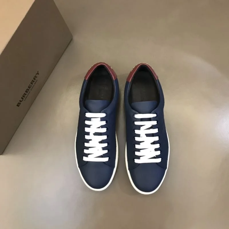 Burberry Low Shoes