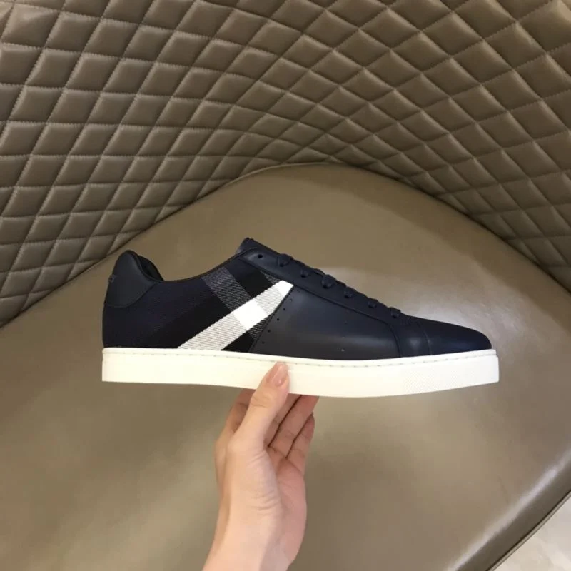Precise copy Burberry Low Shoes
