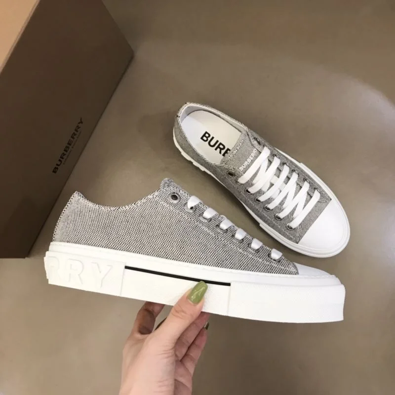 Economical Burberry Low Shoes