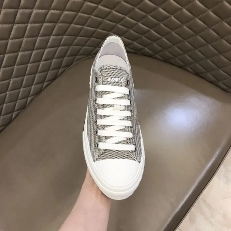 Economical Burberry Low Shoes