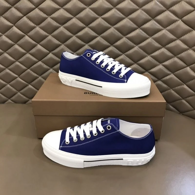Cut-rate Burberry Low Shoes