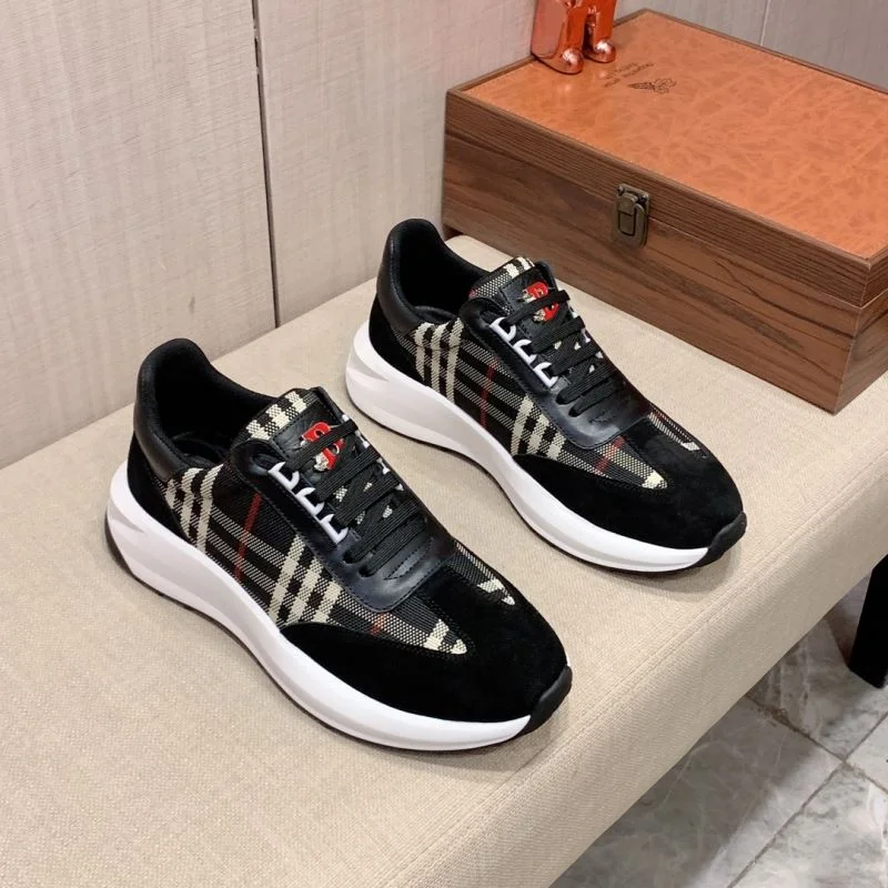 Burberry Low Shoes