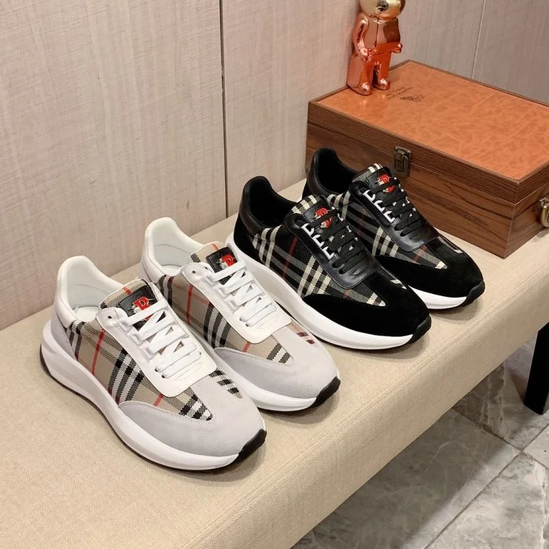 Burberry Low Shoes