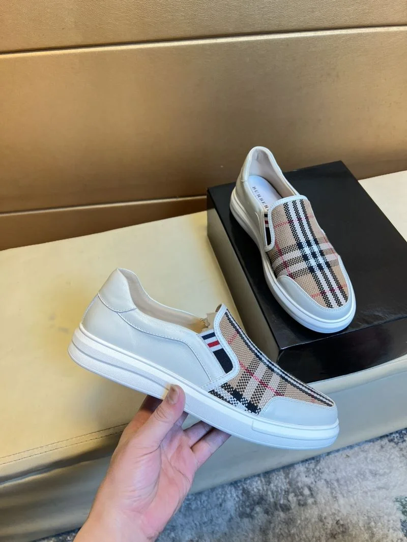 Precise copy Burberry Low Shoes
