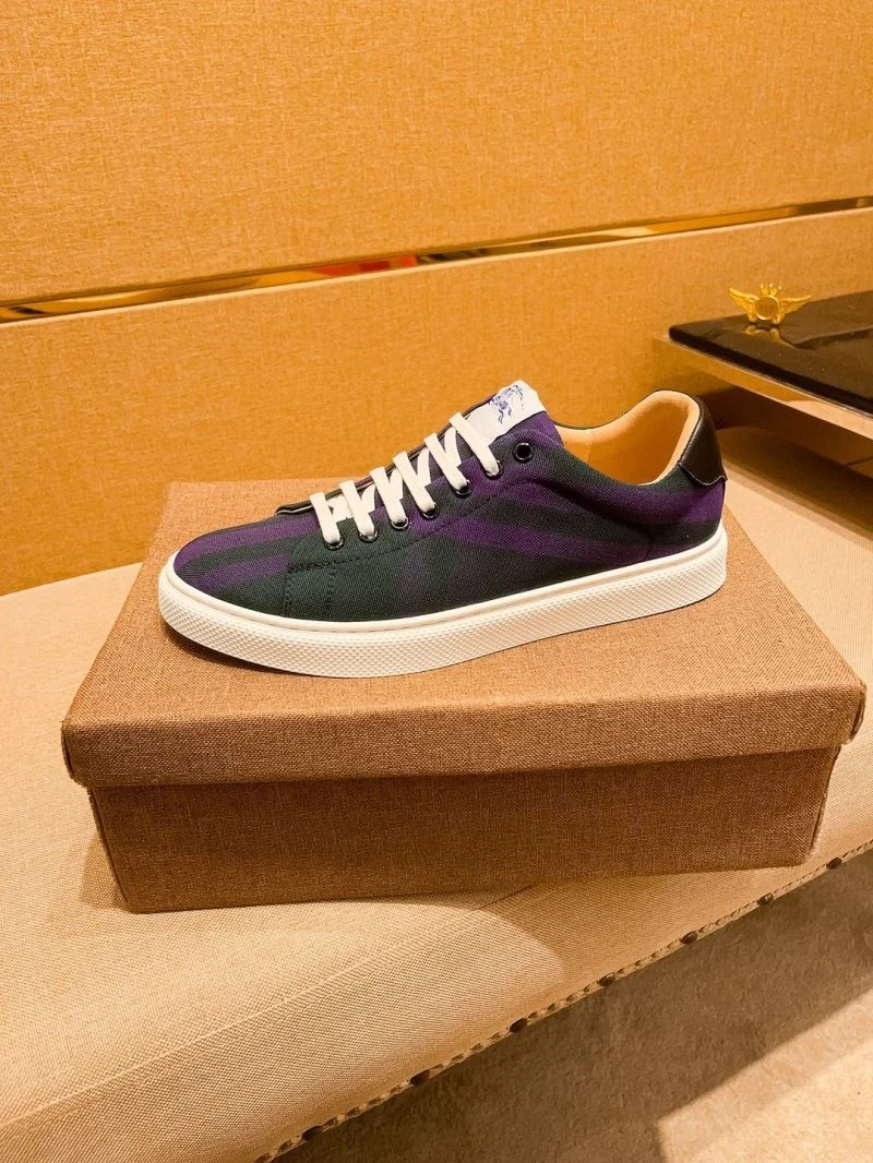 Top mirror Burberry Low Shoes