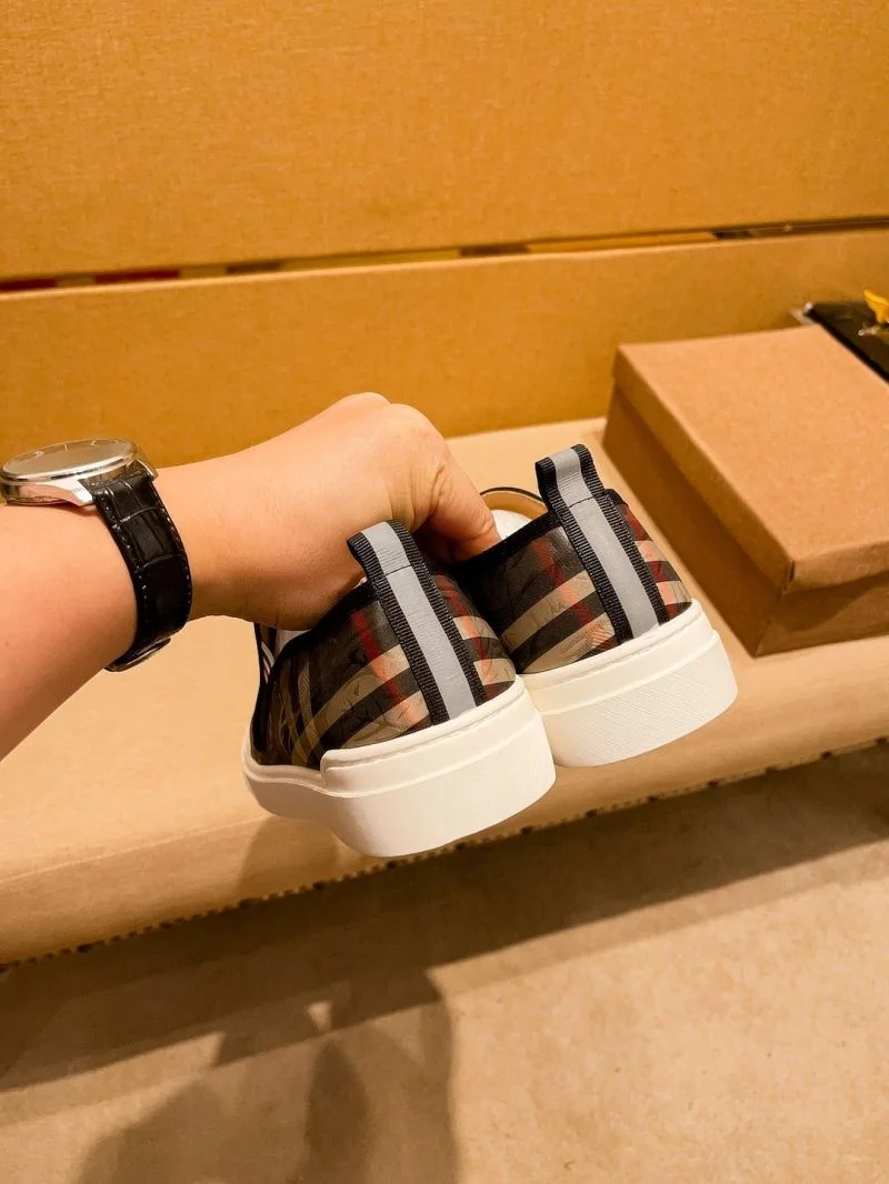 Mirror quality Burberry Low Shoes