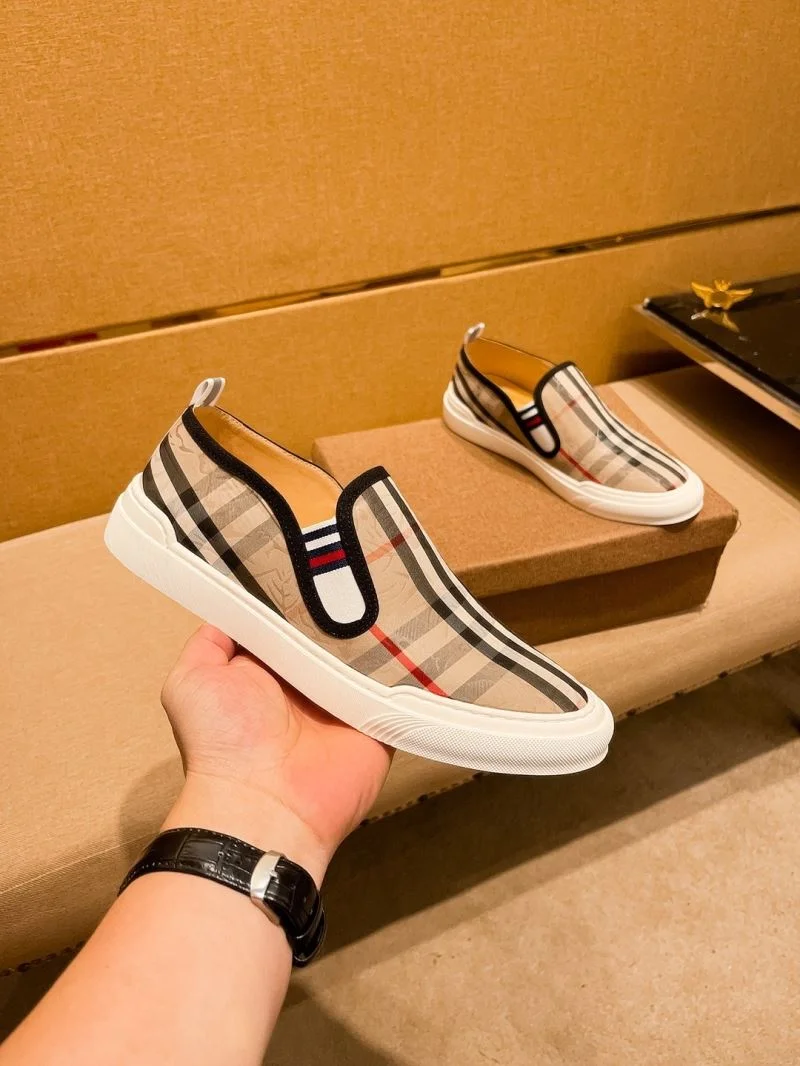 Factory-made Burberry Low Shoes