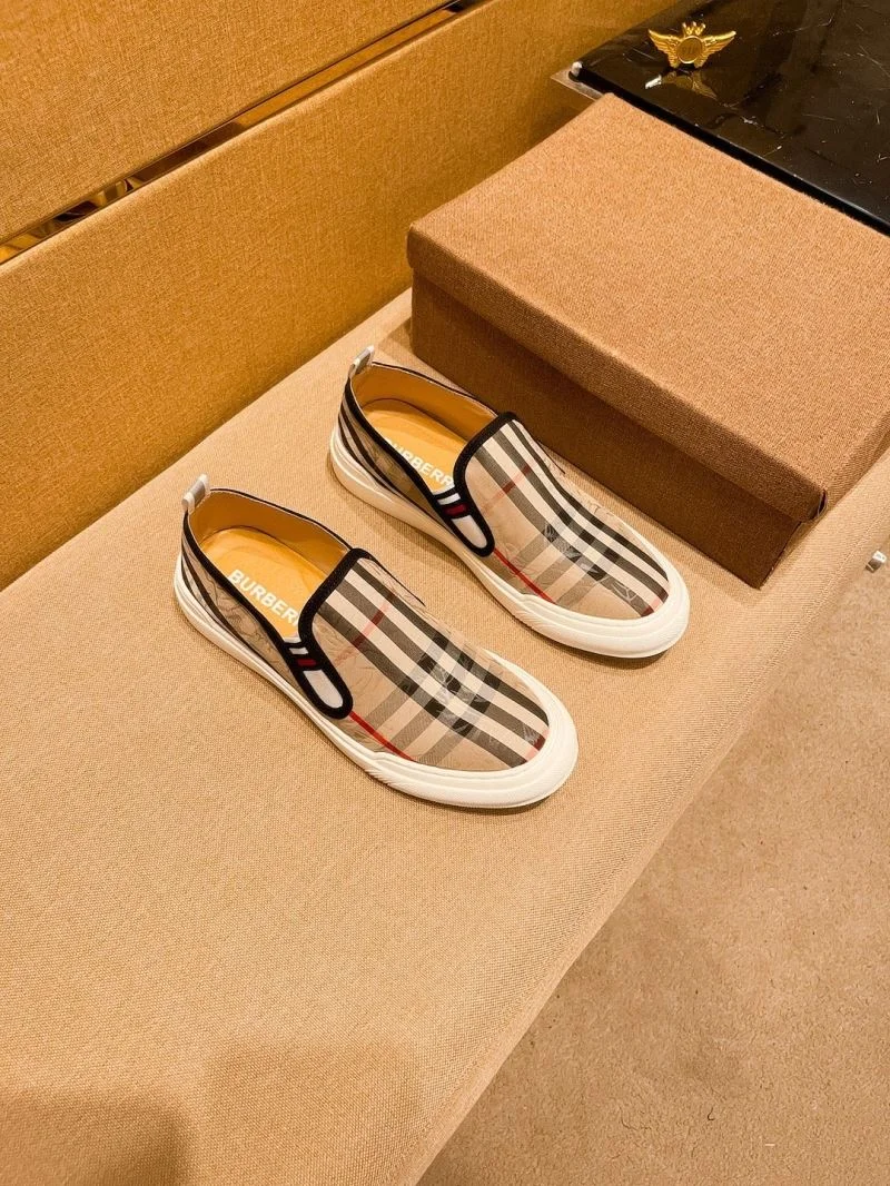 Factory-made Burberry Low Shoes