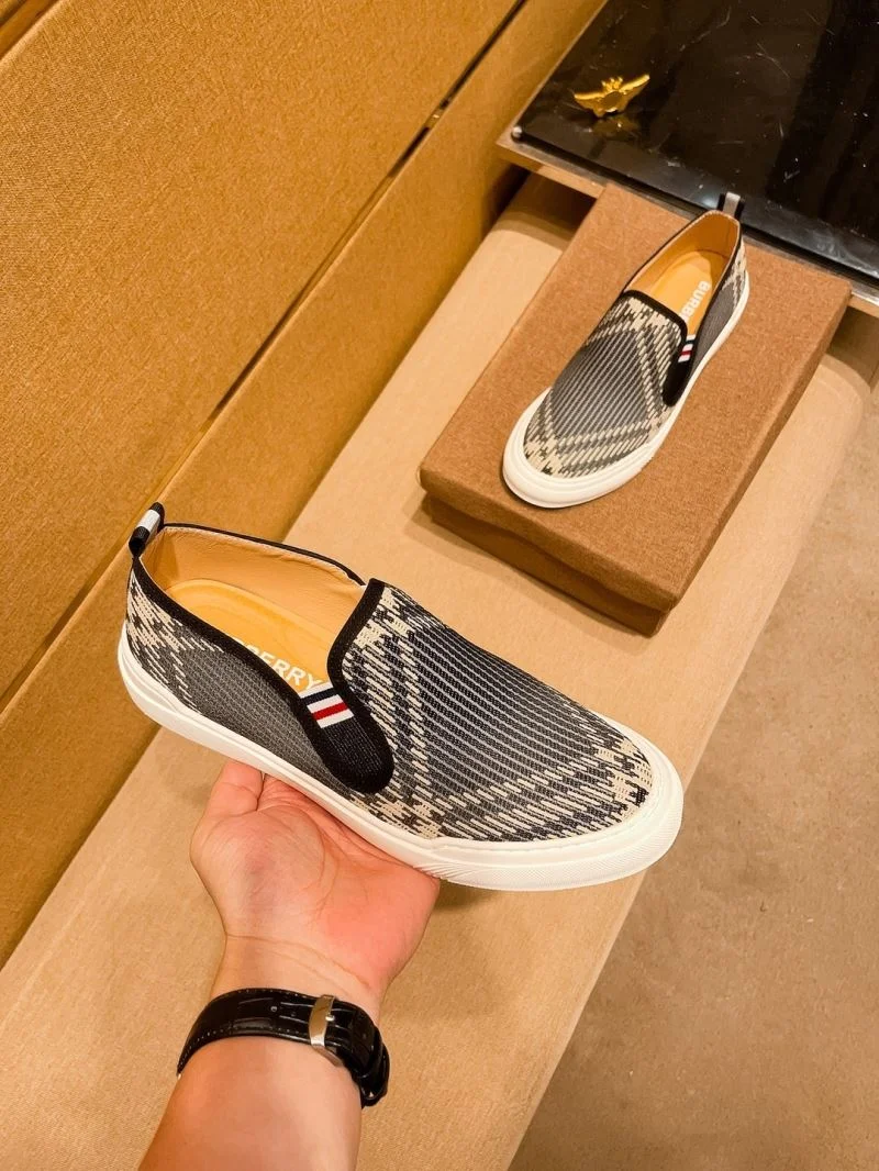 Discounted Burberry Low Shoes