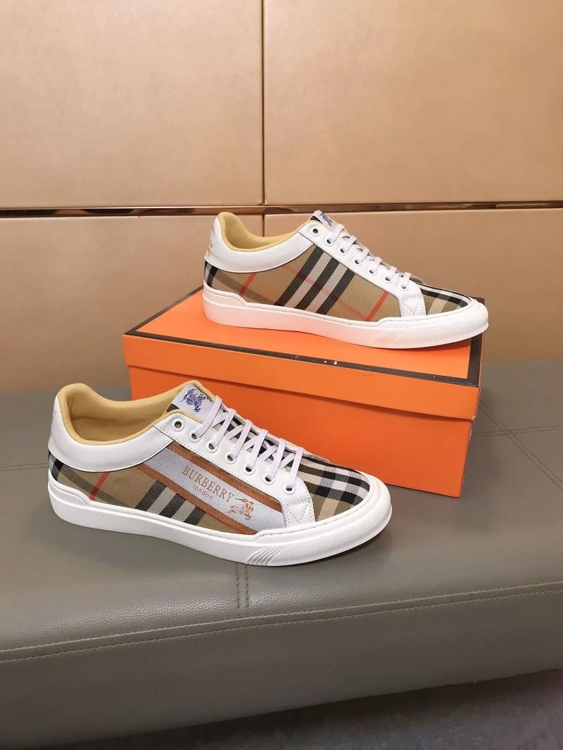 Indistinguishable Burberry Low Shoes