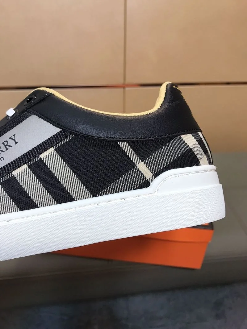 OEM Burberry Low Shoes