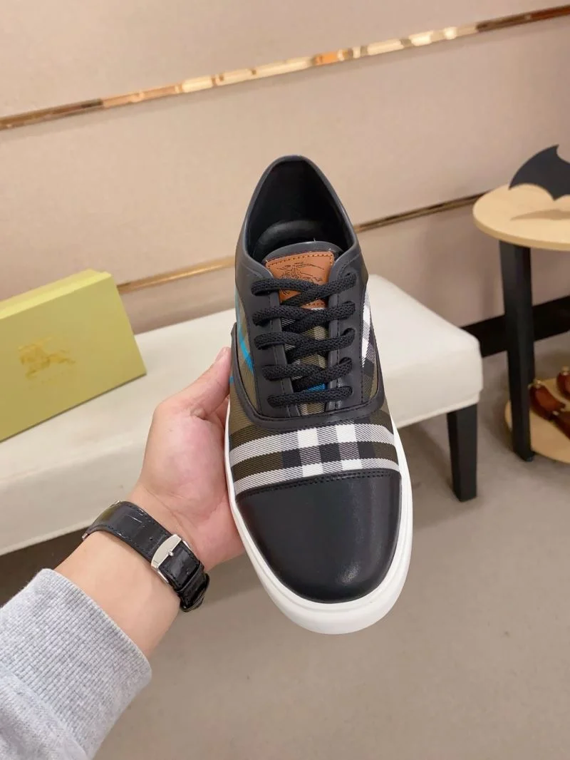 Real Burberry Low Shoes