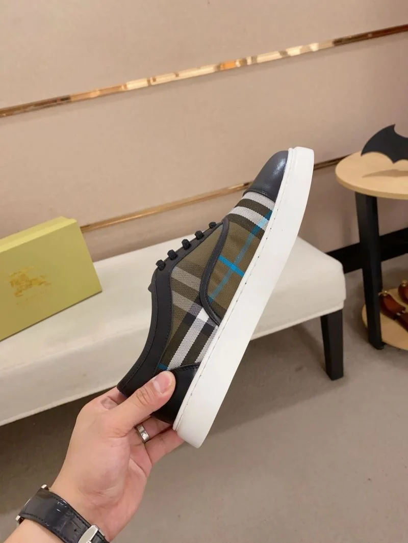 Real Burberry Low Shoes