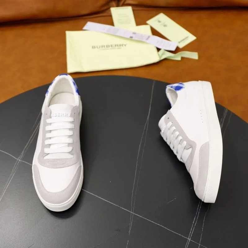 Original Burberry Low Shoes