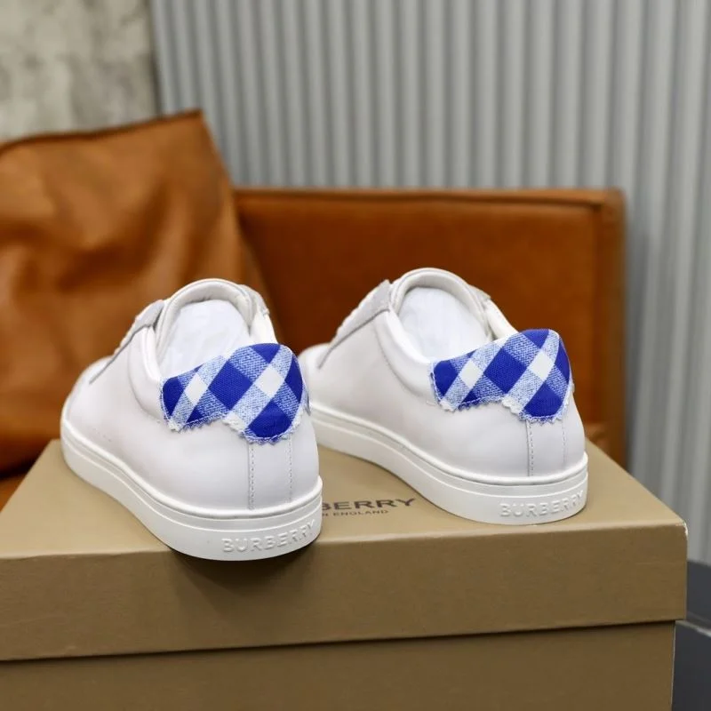 Original Burberry Low Shoes