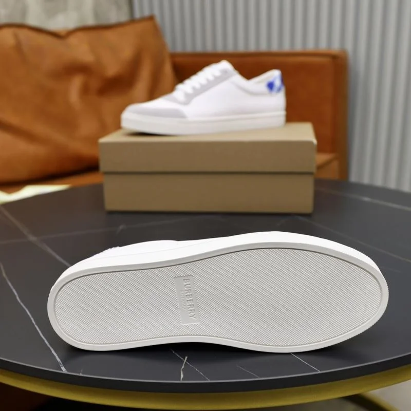 Original Burberry Low Shoes