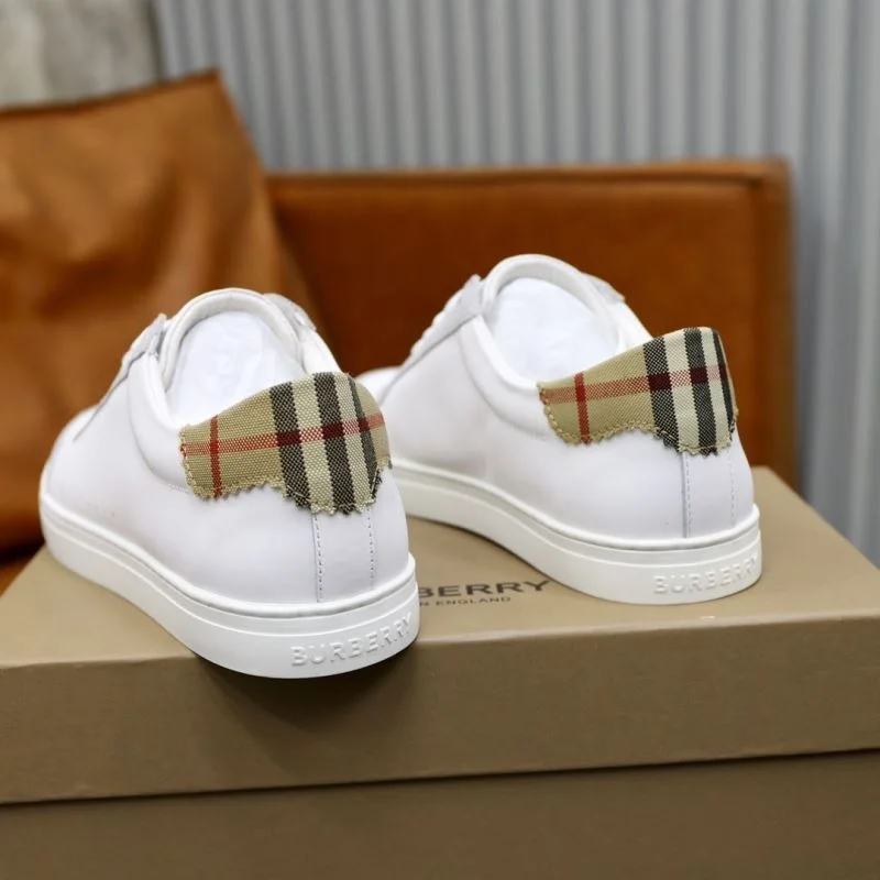 Value-priced Burberry Low Shoes