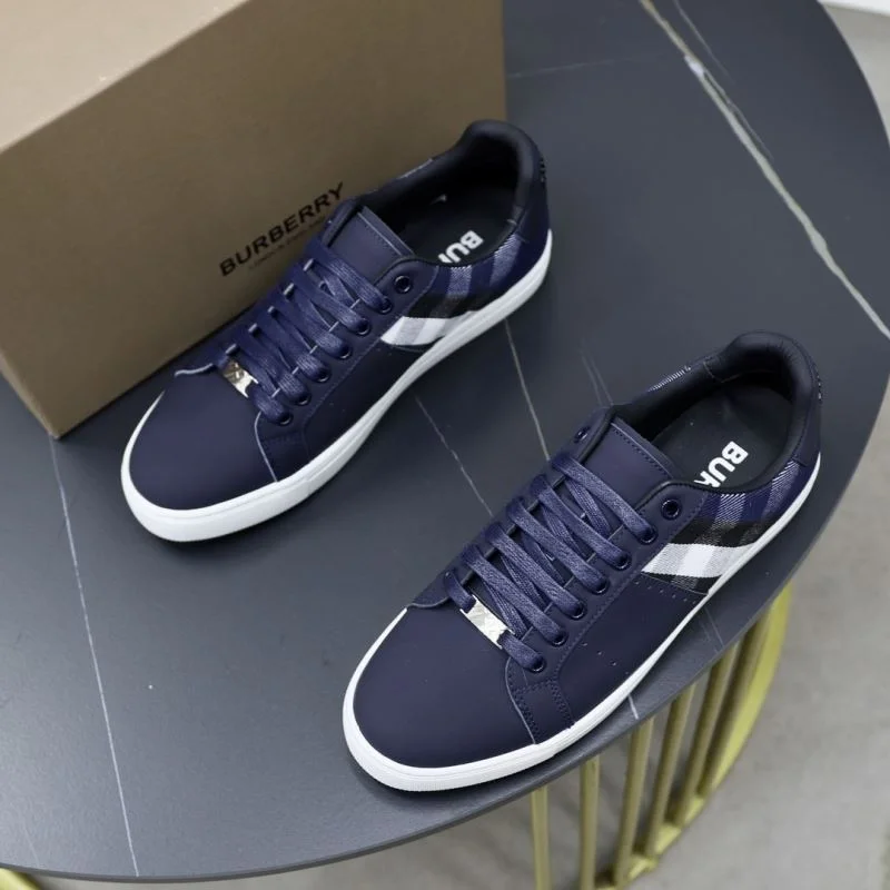 Official Burberry Low Shoes