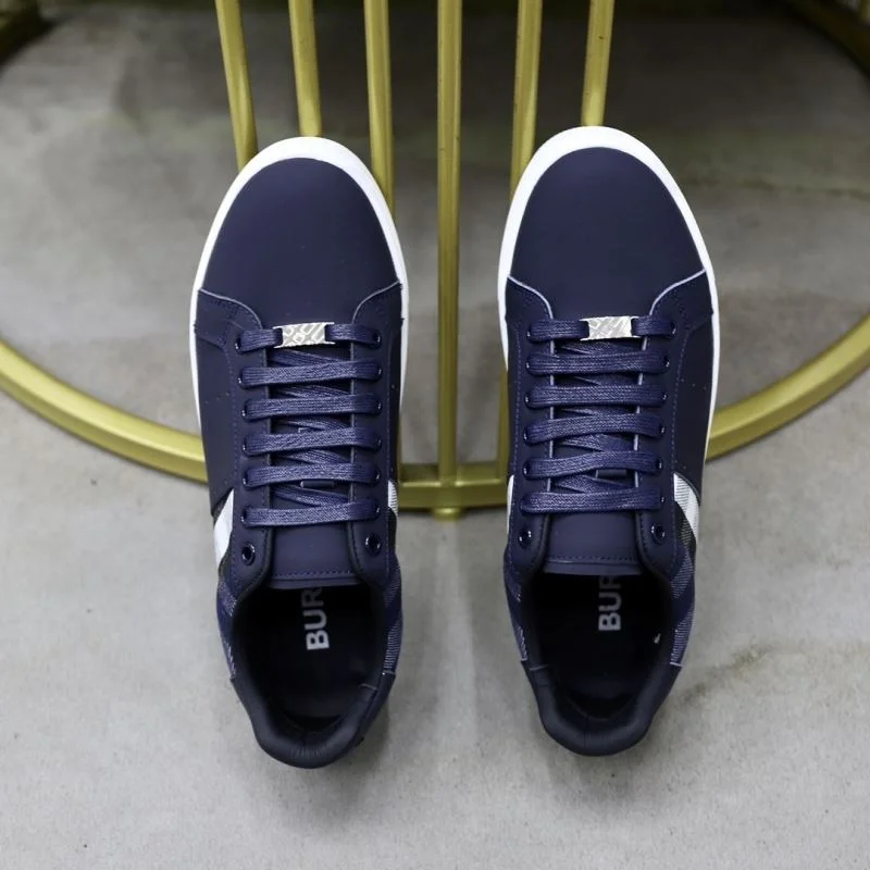 Official Burberry Low Shoes