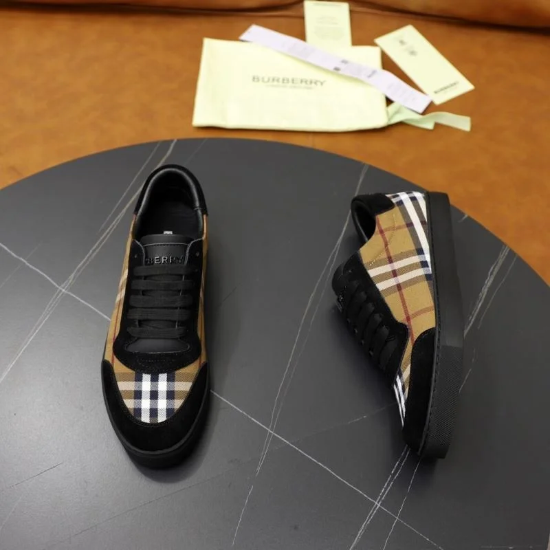 Real Burberry Low Shoes