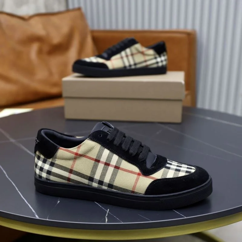 Real Burberry Low Shoes